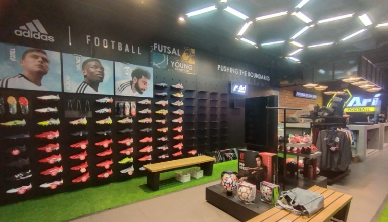 Ari Football - New Look Design Co., Ltd.